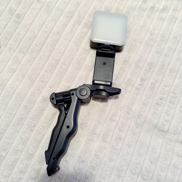 Amazon | Cell Phones & Accessories | Hand Held Vlogging Phone Holder ...